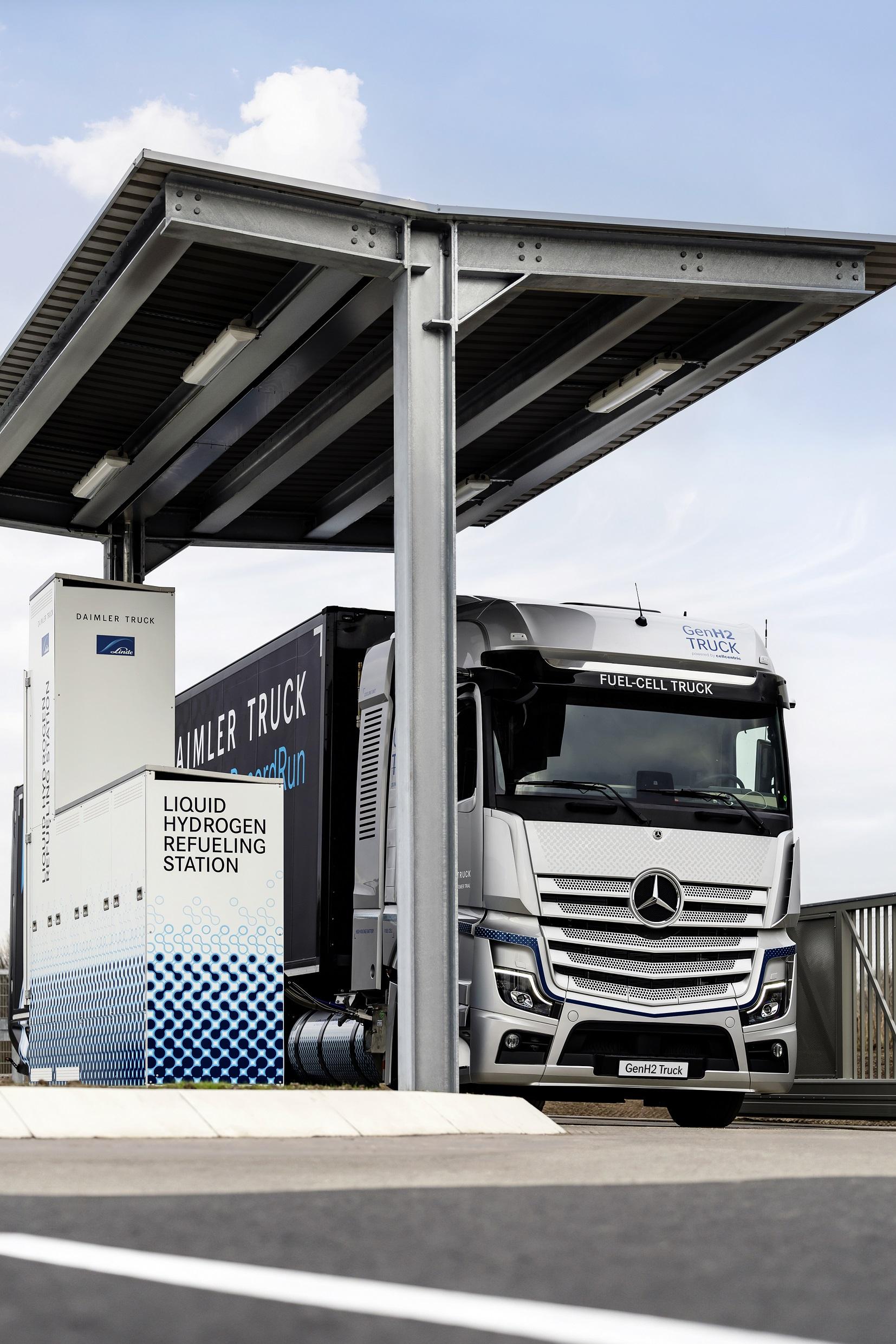 Le camion à hydrogène de Daimler boosté par l'IPCEI Hy2tech - H2Today
