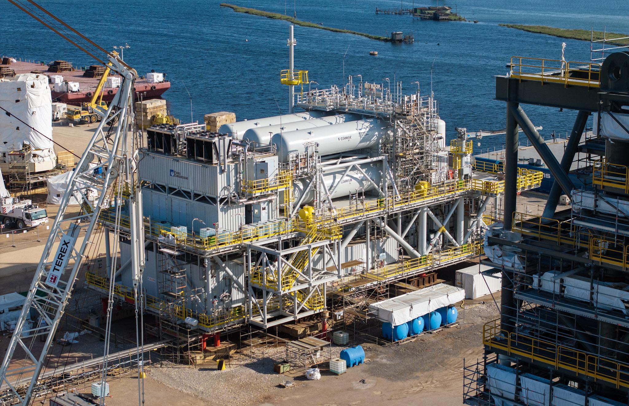 Elogen delivers 2.5 MW electrolyser to the Netherlands - H2Today